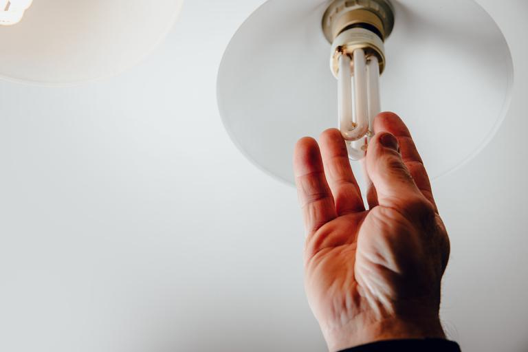 11 Common Electrical Problems Around The House