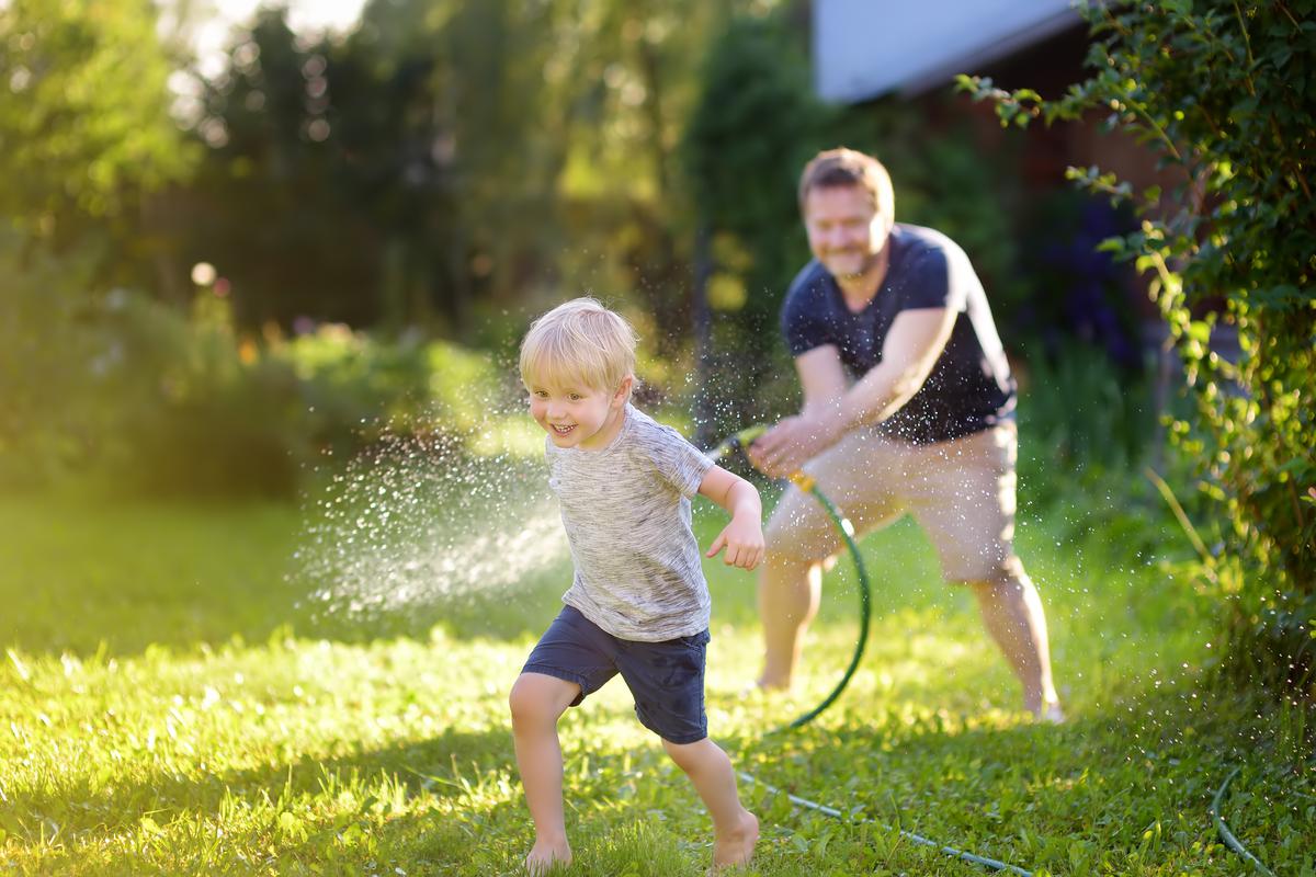 Small Backyard Ideas On A Budget That Maximize Outdoor Fun small-backyard-ideas-on-a-budget-that-maximize-outdoor-fun